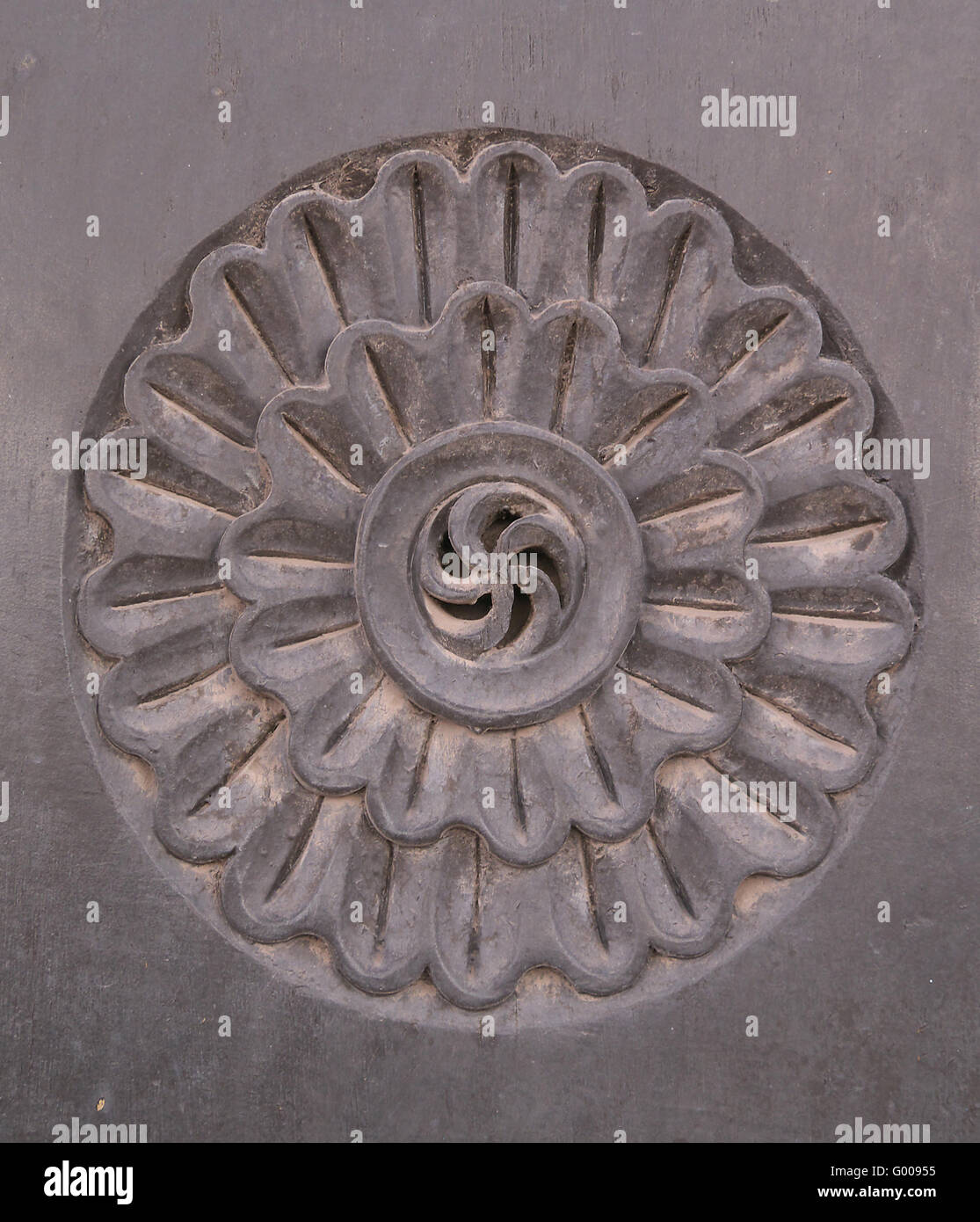 Circular stone carving Stock Photo - Alamy