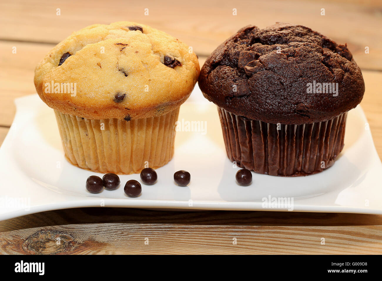 Muffin light and dark Stock Photo - Alamy