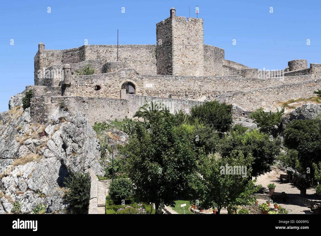 Old stone fortress of marvao hi-res stock photography and images - Alamy