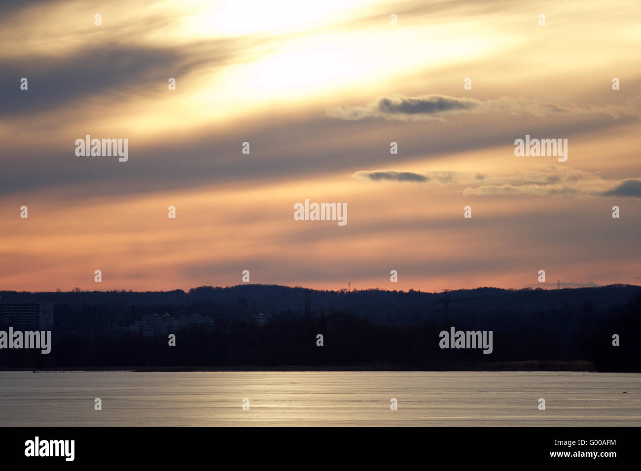 Hamilton ontario sunset hi-res stock photography and images - Alamy