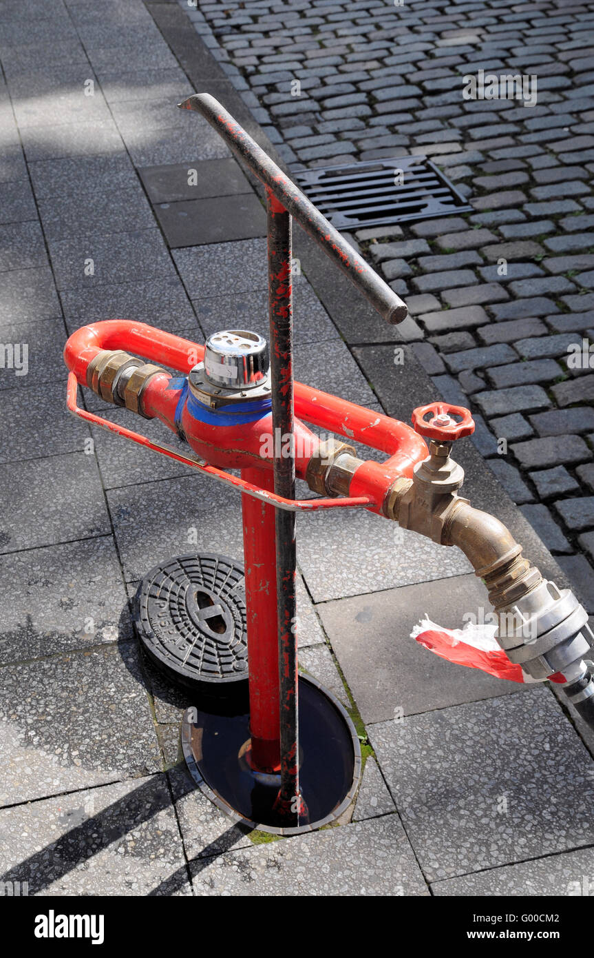 Fire hydrant system hi-res stock photography and images - Alamy