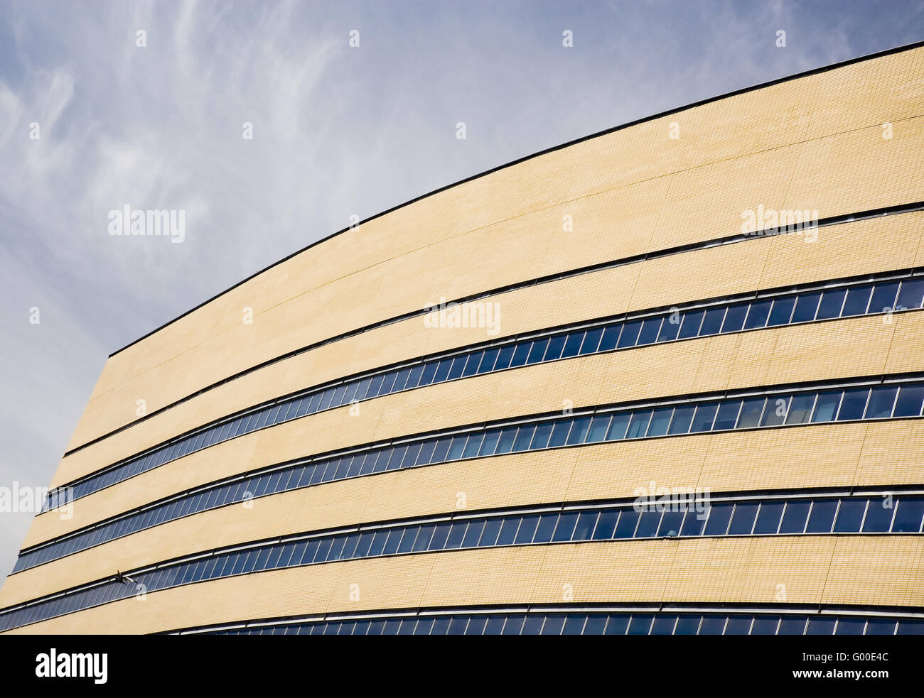 Brick round house hi-res stock photography and images - Alamy