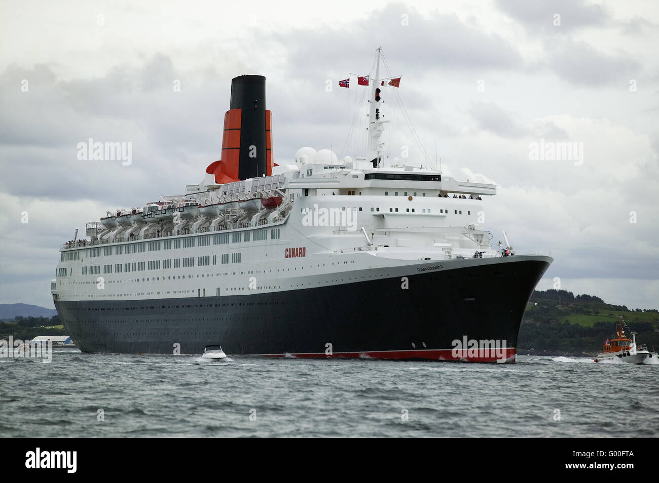 Ms queen elizabeth hi-res stock photography and images - Alamy