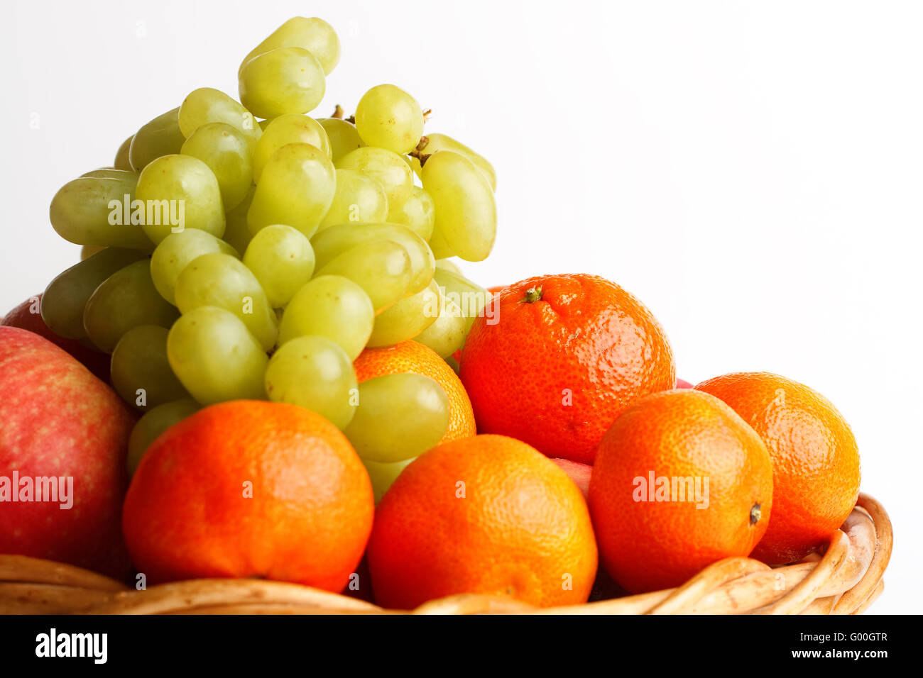 Assorted fruits half cut hi-res stock photography and images - Alamy