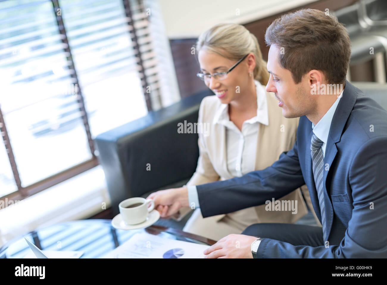 Teams meeting hi-res stock photography and images - Alamy