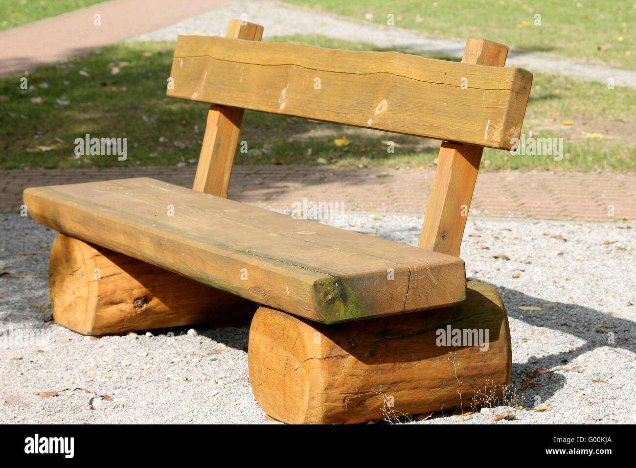 Bank sitzen hi-res stock photography and images - Alamy