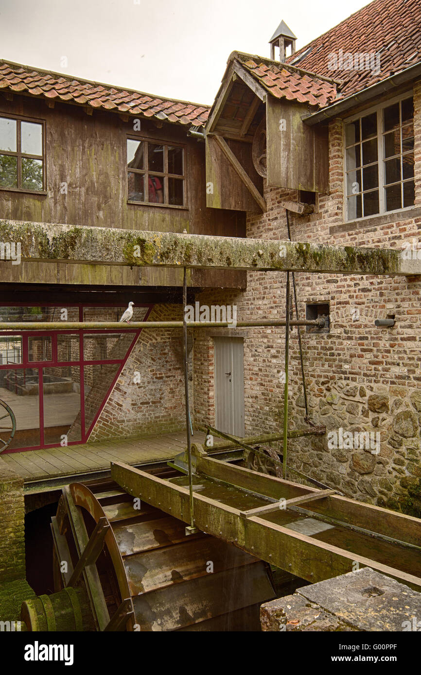 Water wheel old paper mill hi-res stock photography and images - Alamy