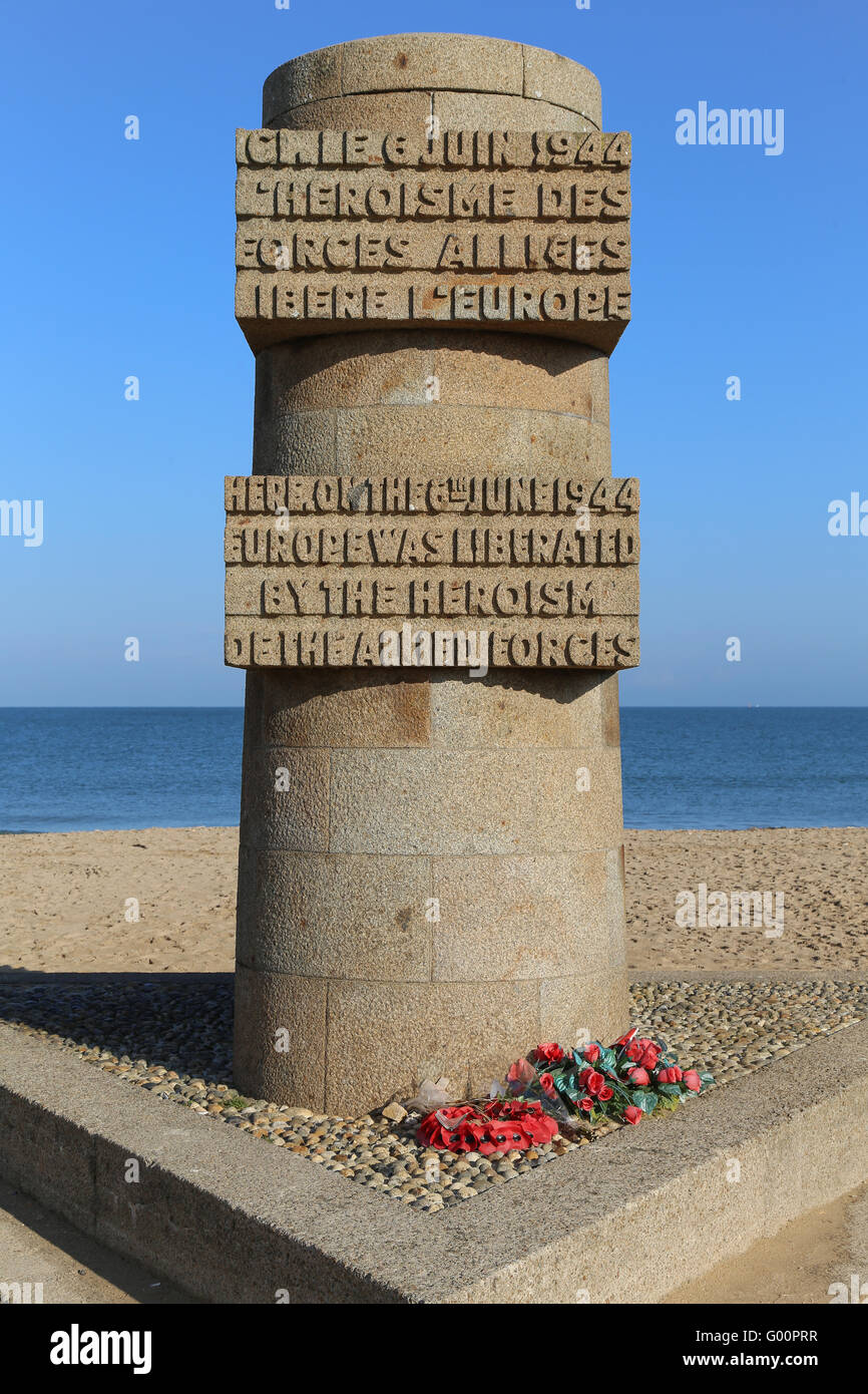 Juno beach memorial hi-res stock photography and images - Alamy