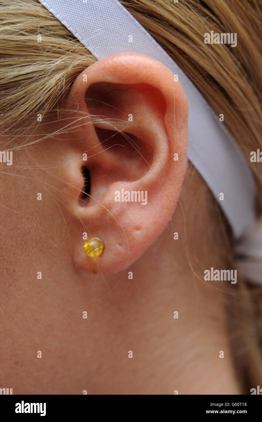 Ear arms hi-res stock photography and images - Alamy