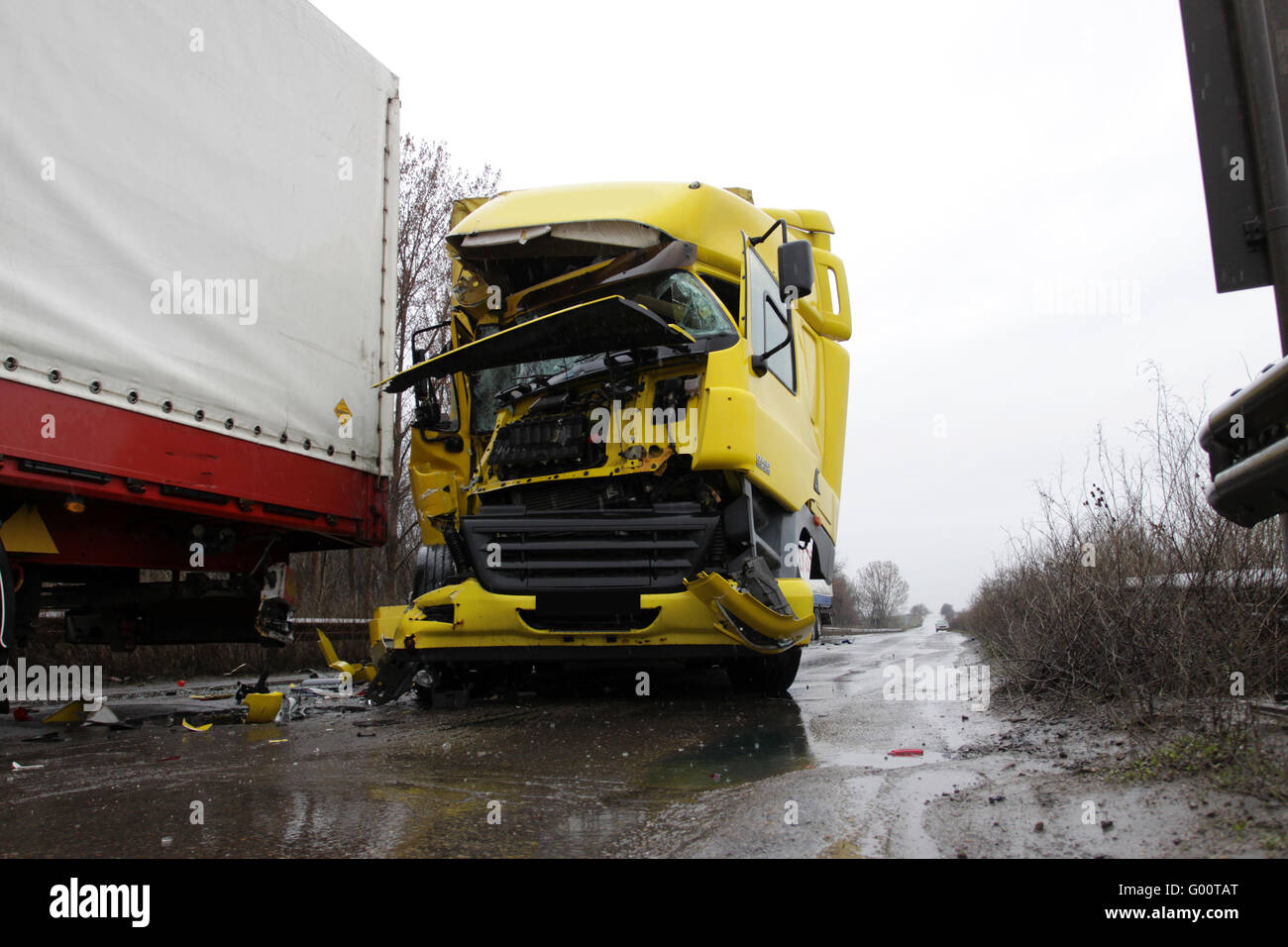 Rear end crash hi-res stock photography and images - Alamy