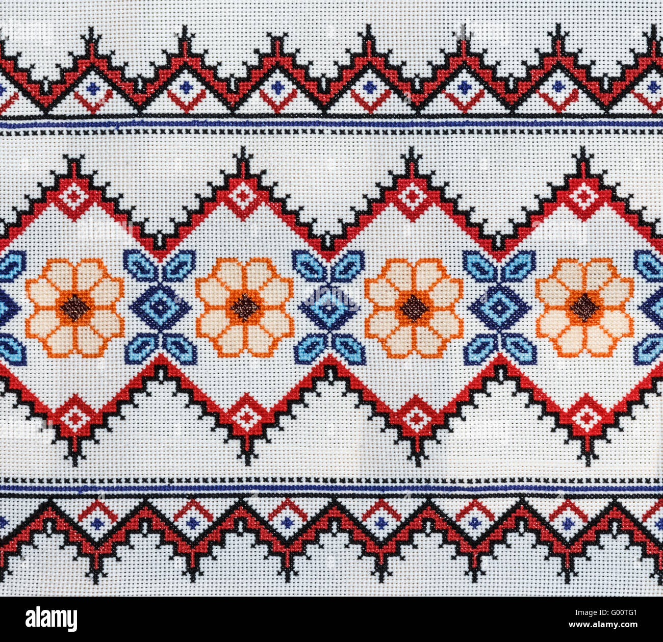 Belarusian national embroidery, towel Stock Photo - Alamy