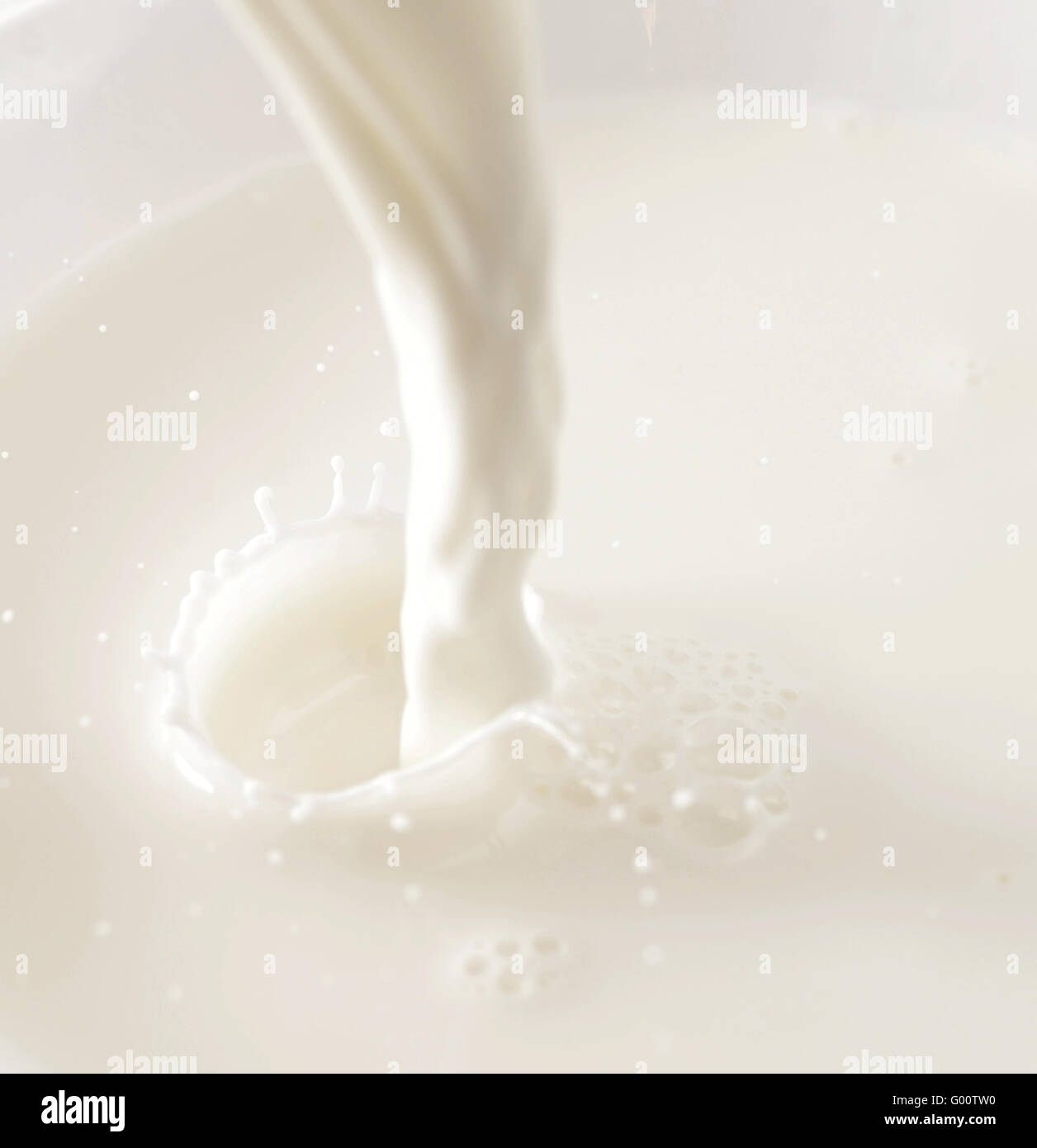 Crown milk yoghurt splash hi-res stock photography and images - Alamy