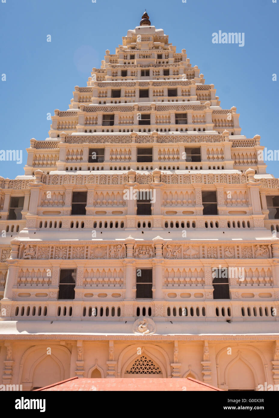Front of Arsenal Tower at Thanjavur Palace Stock Photo - Alamy