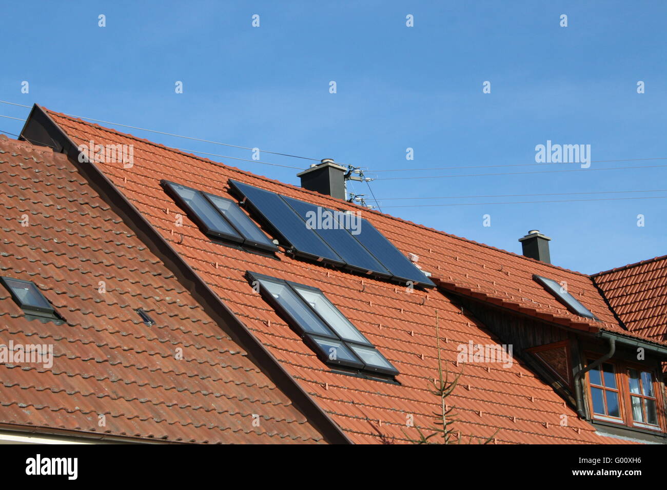 Solar warmwasser hi-res stock photography and images - Alamy