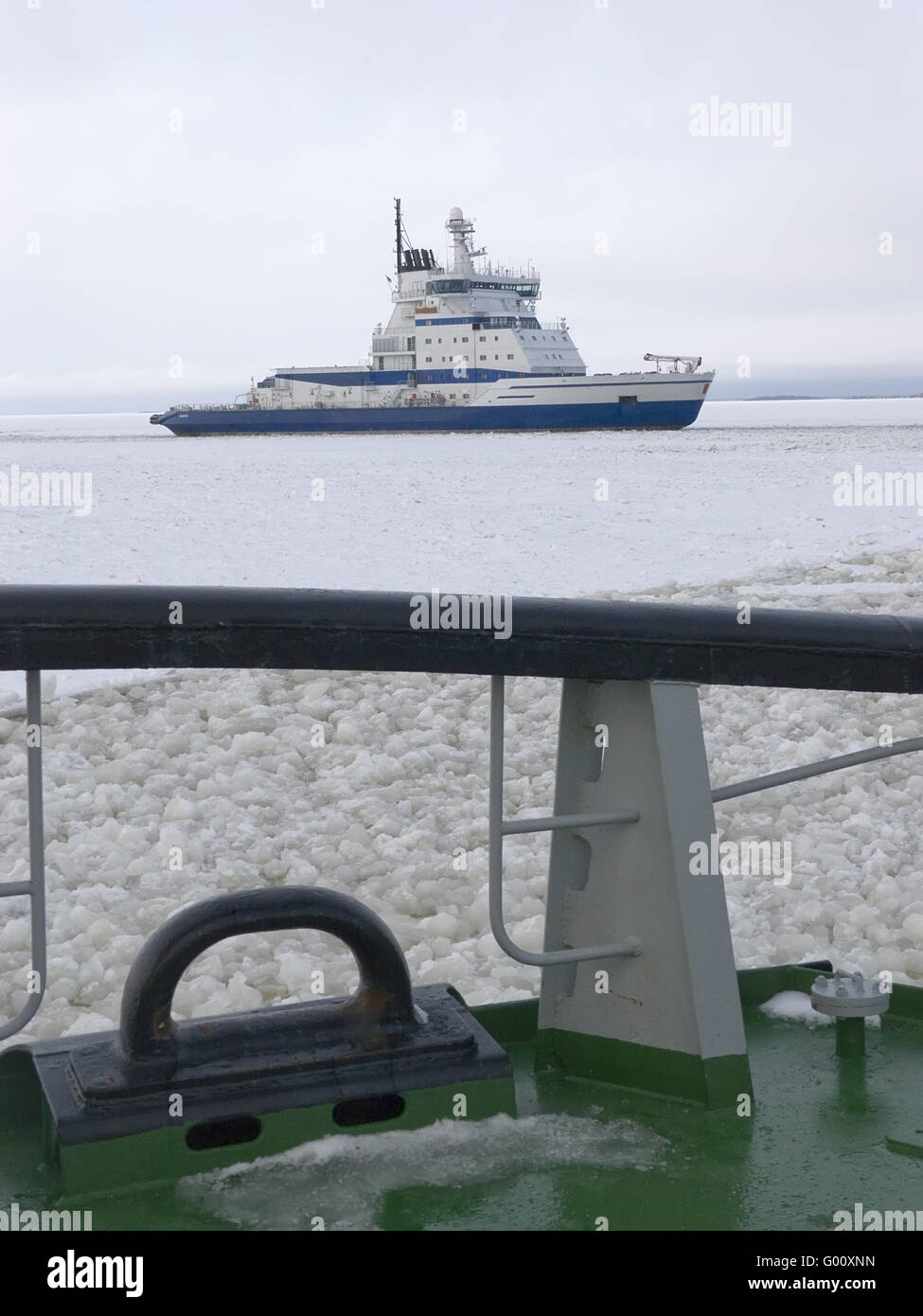 Deck icebreaker hi-res stock photography and images - Alamy