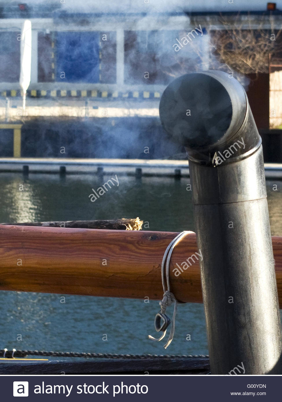 Auspuff Abgase Stock Photos & Auspuff Abgase Stock Images - Alamy