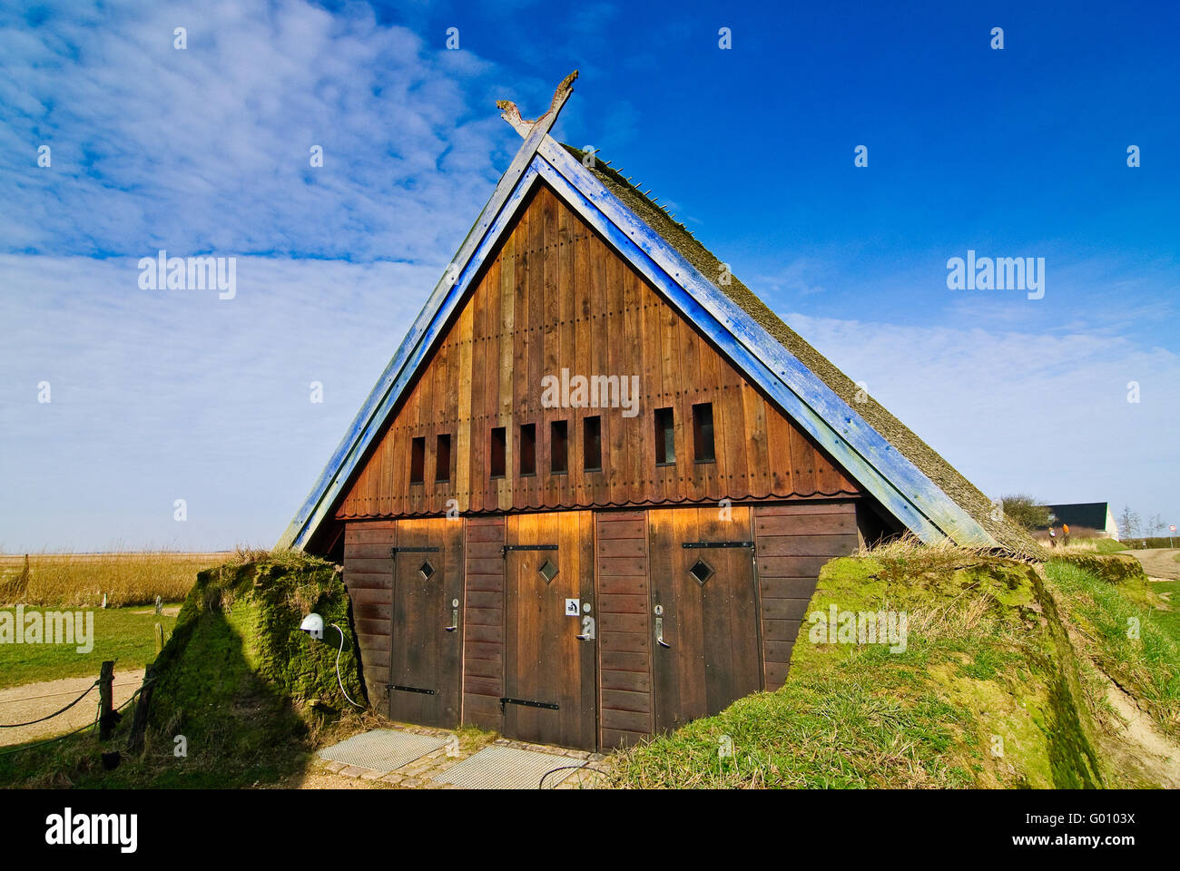 Viking home hi-res stock photography and images - Alamy