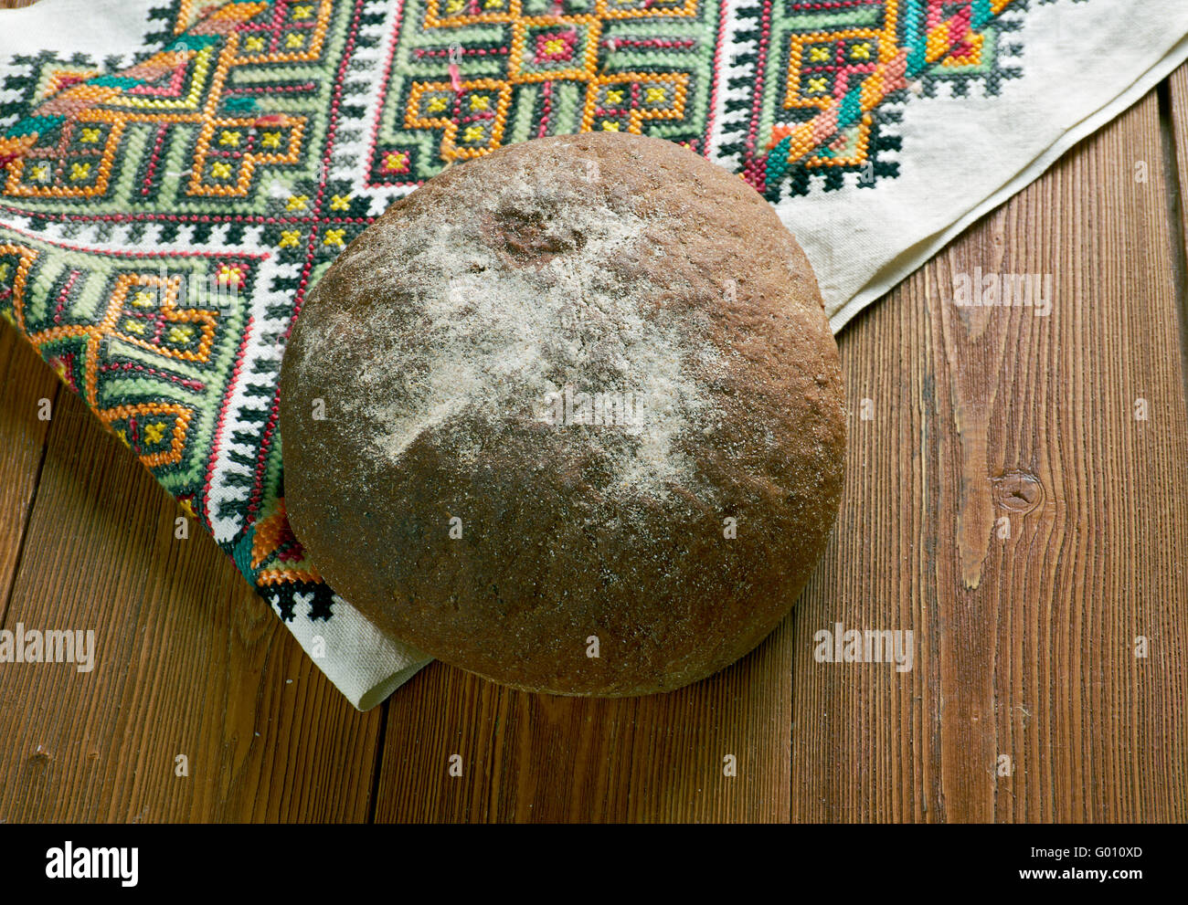 Russian traditional round bread - karavai Stock Photo - Alamy