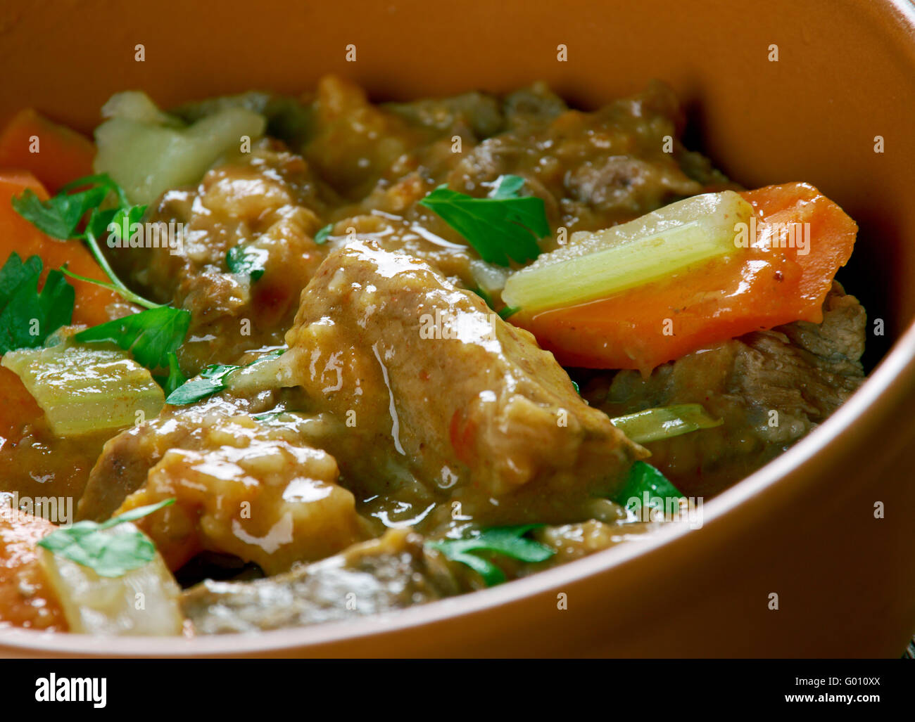 Oxtail stew hi-res stock photography and images - Alamy
