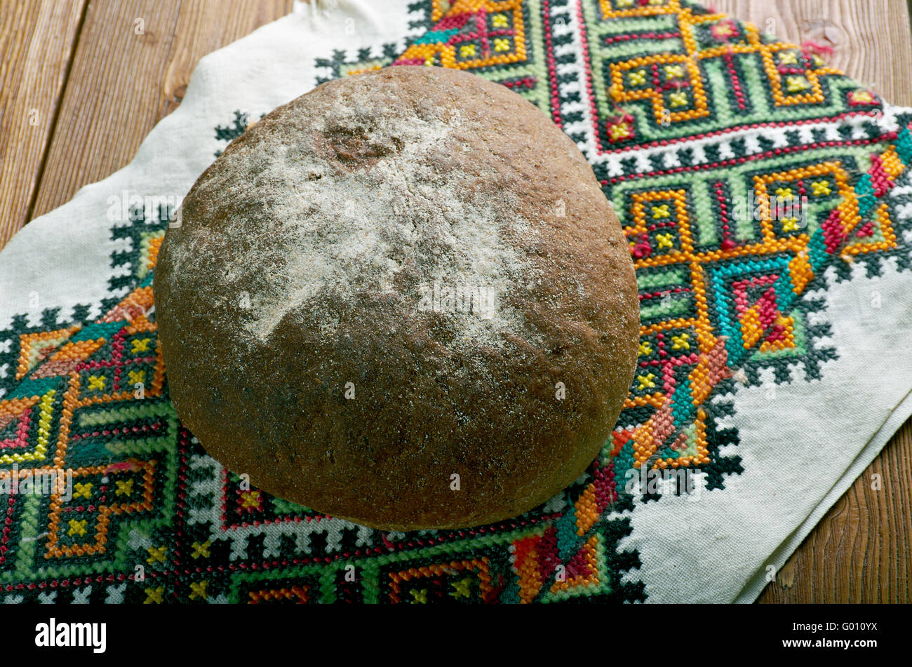 Russian traditional round bread - karavai Stock Photo - Alamy