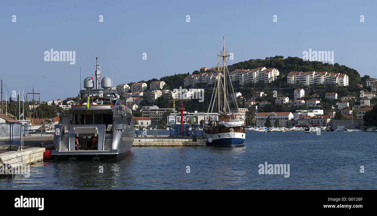 Gruz, Port of Dubrovnik Stock Photo - Alamy