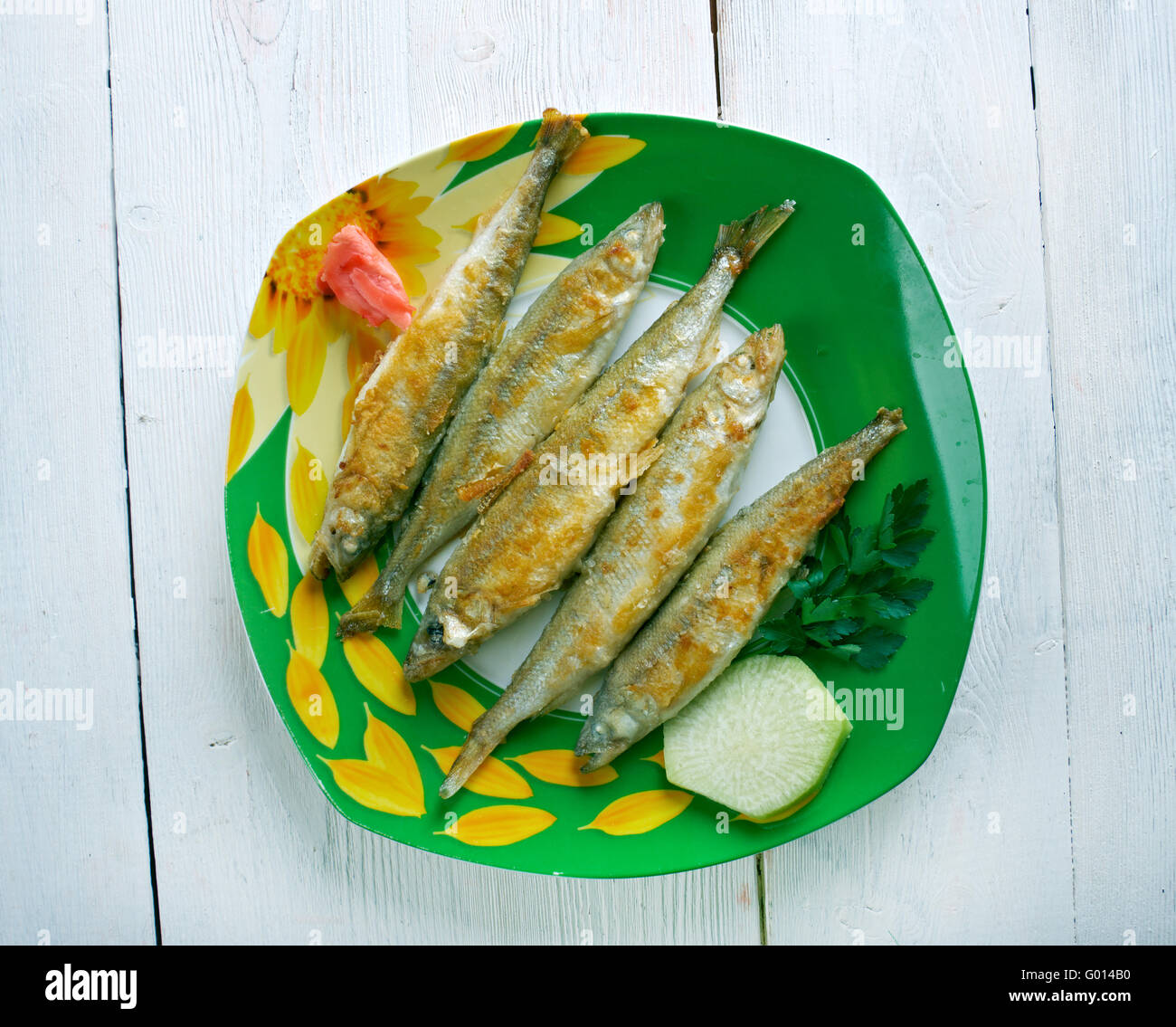 Smelt fish hi-res stock photography and images - Alamy