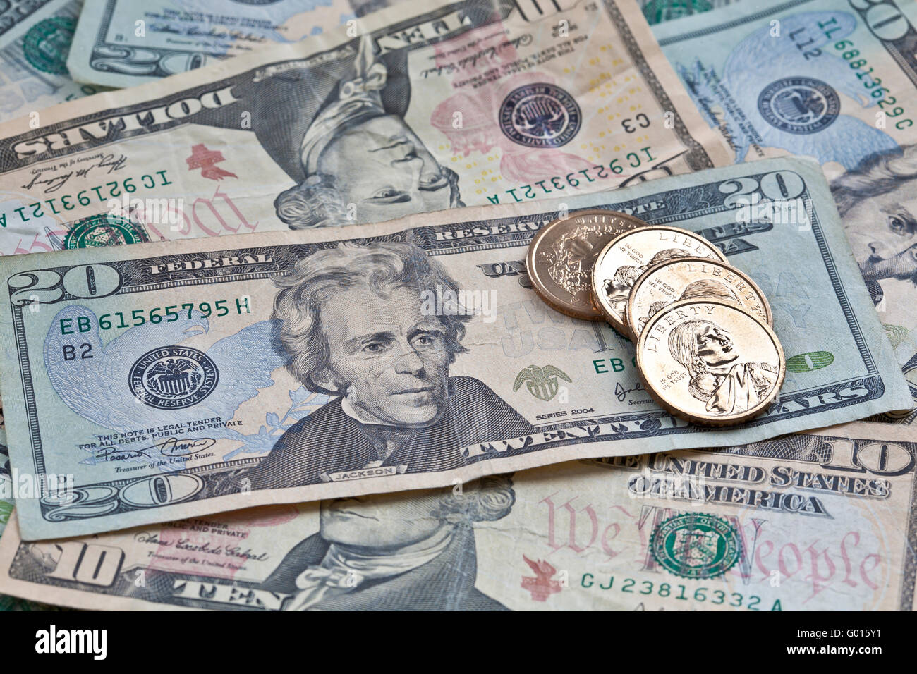 us currency closeup of bills and coins Stock Photo - Alamy