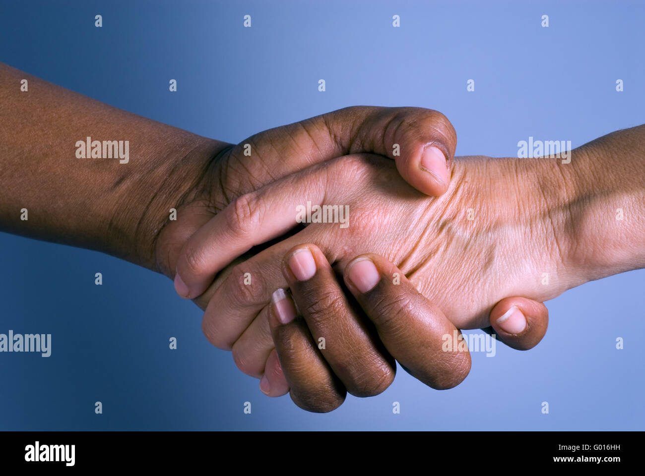 Handshake africa office hi-res stock photography and images - Alamy