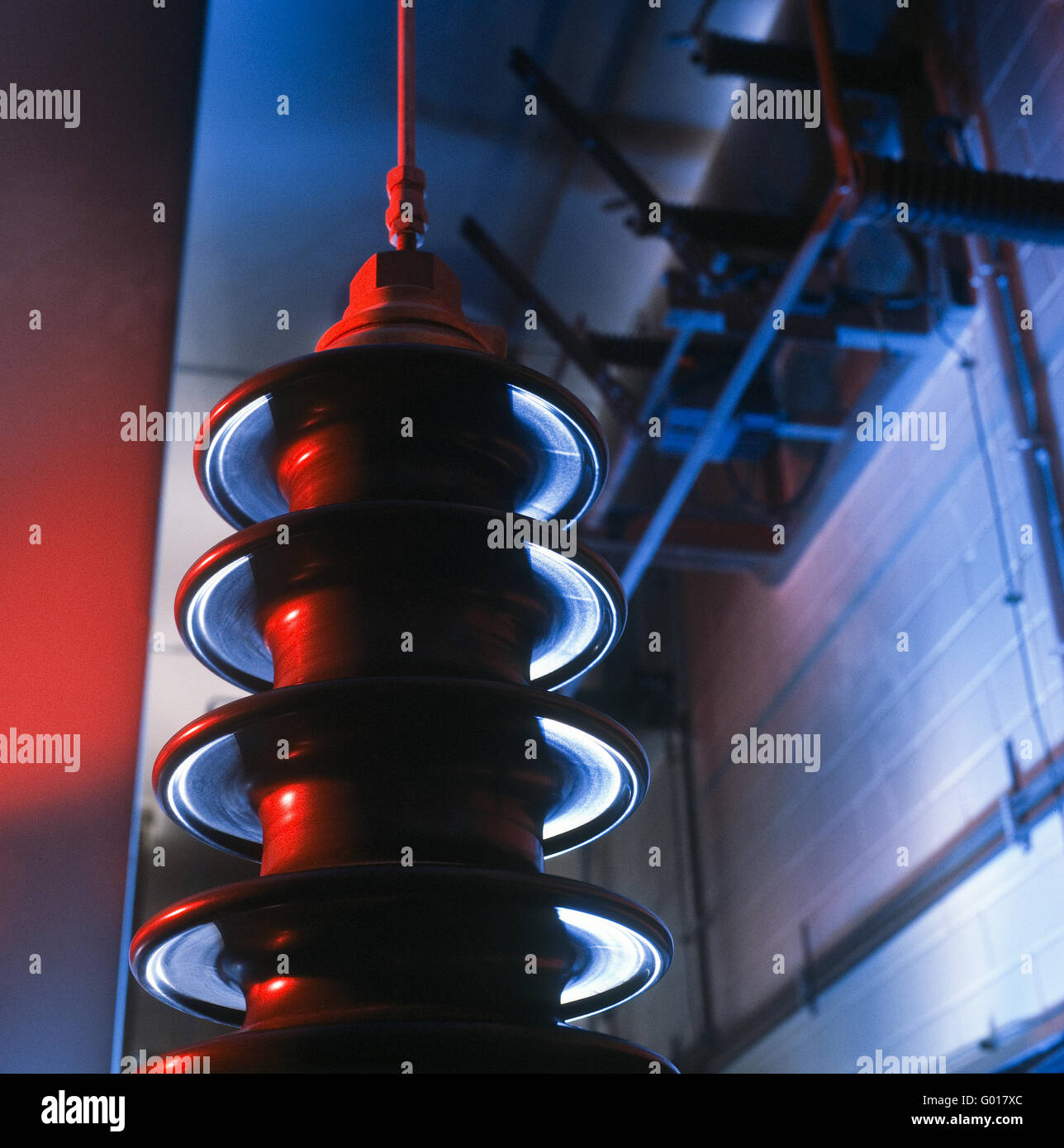 Isolator hi-res stock photography and images - Alamy