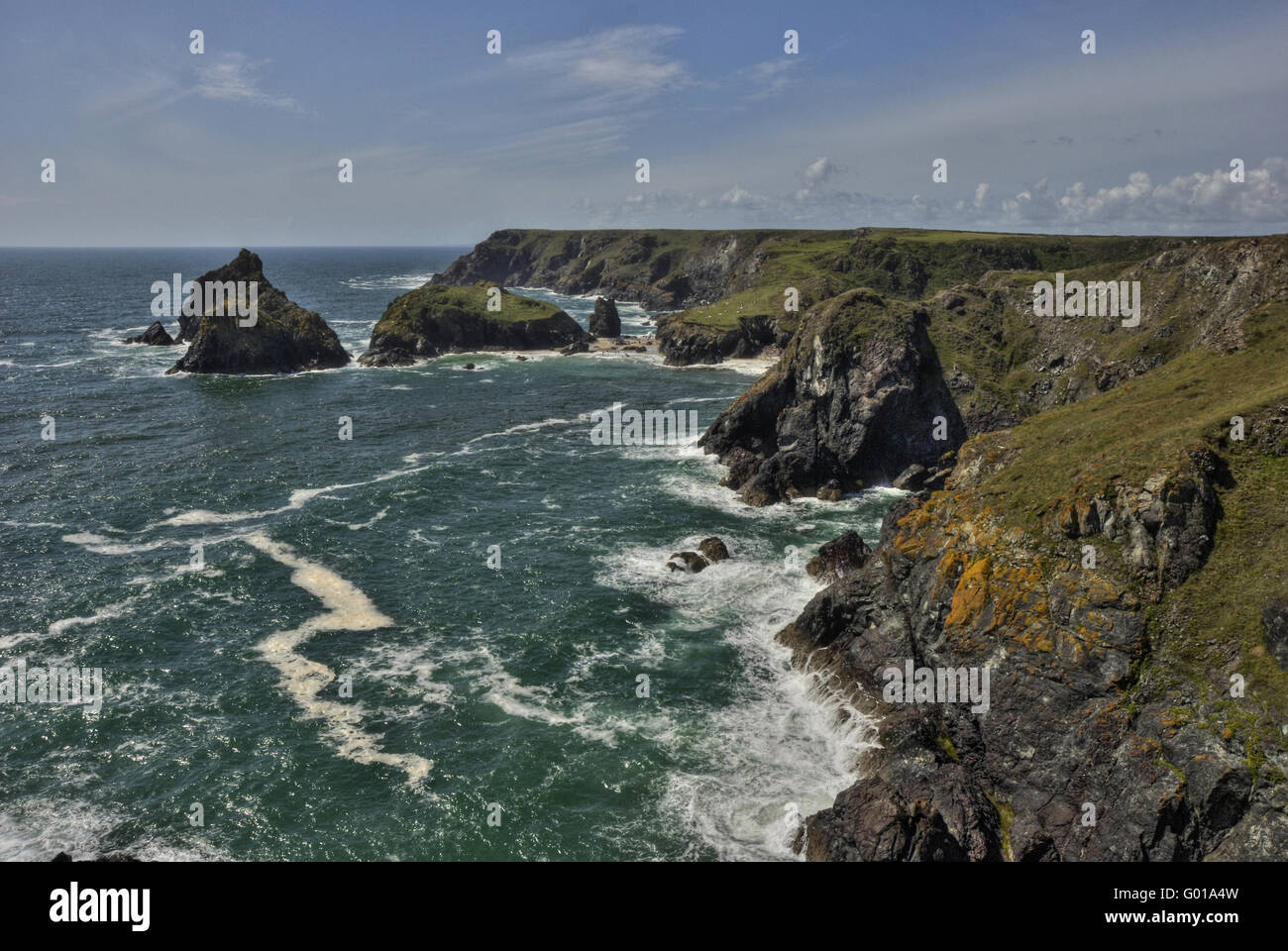 Cornish rugged coast hi-res stock photography and images - Alamy