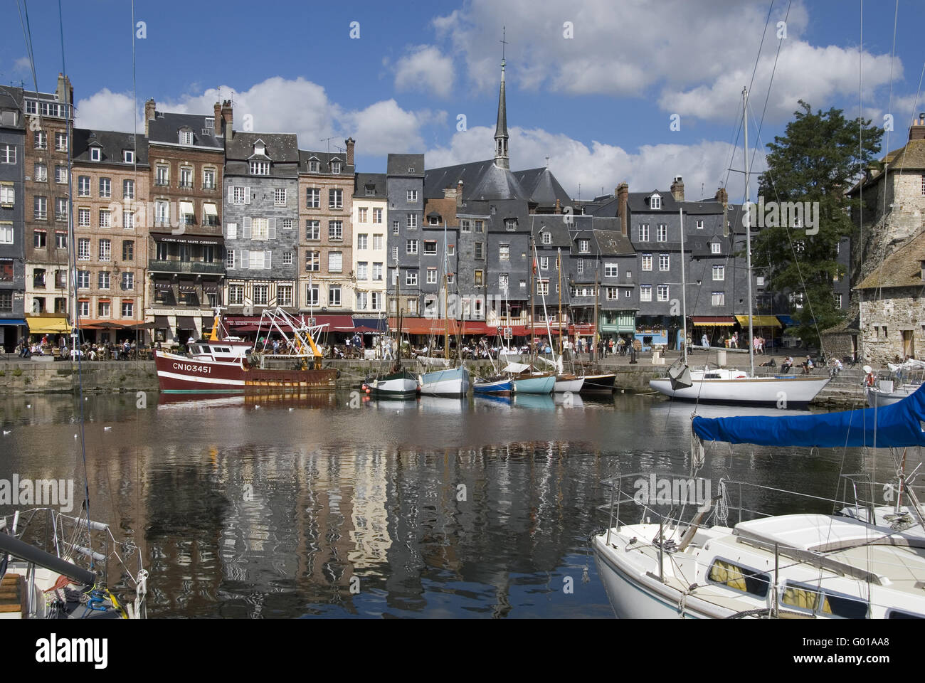 The vieux bassin old harbour hi-res stock photography and images - Alamy