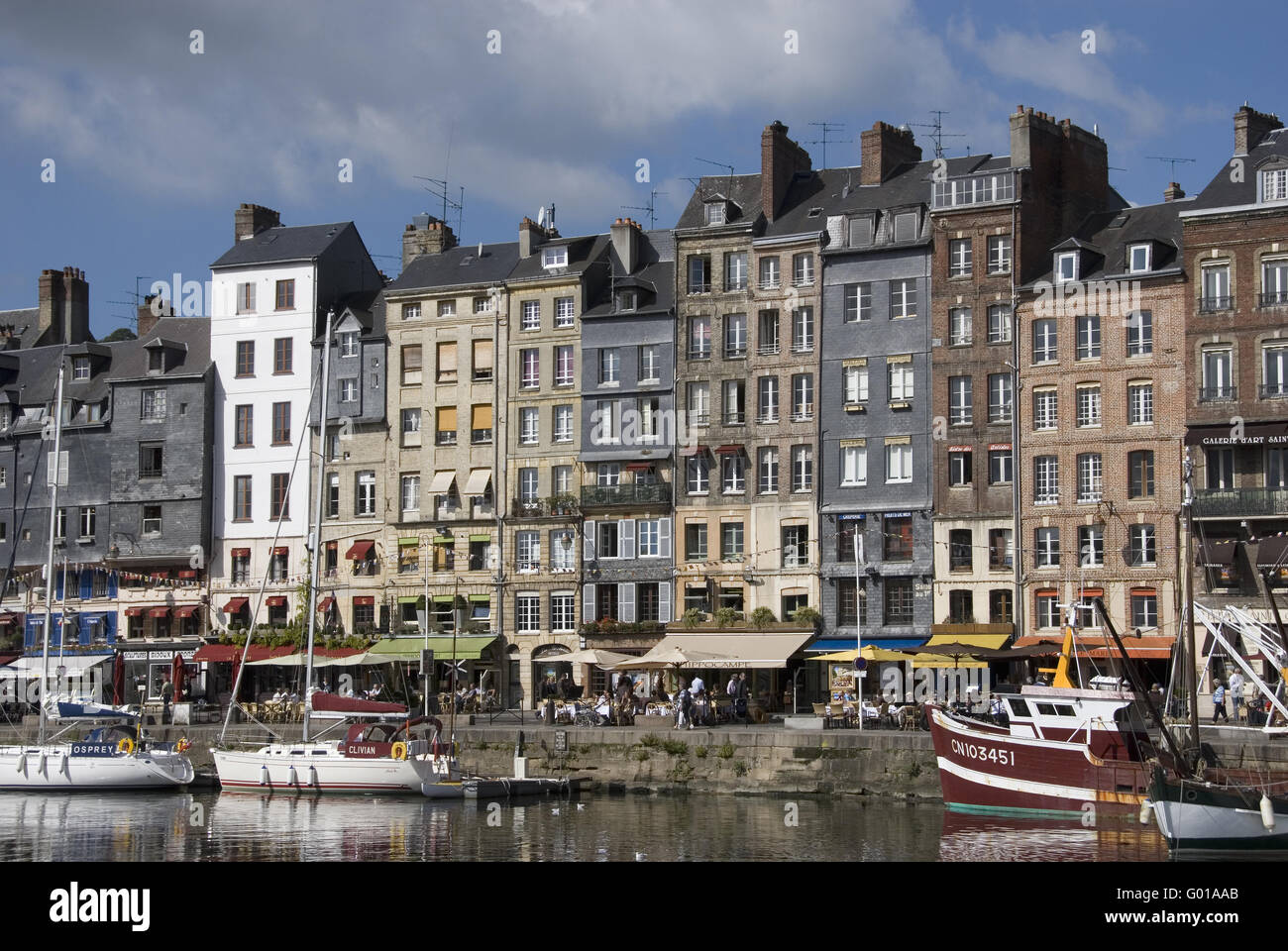 The vieux bassin old harbour hi-res stock photography and images - Alamy