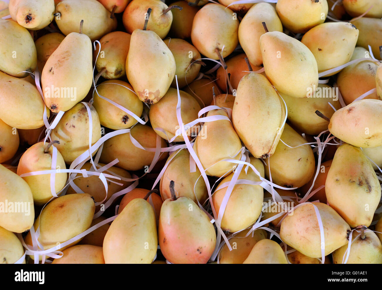Pears In Transportation Container Stock Photo - Alamy