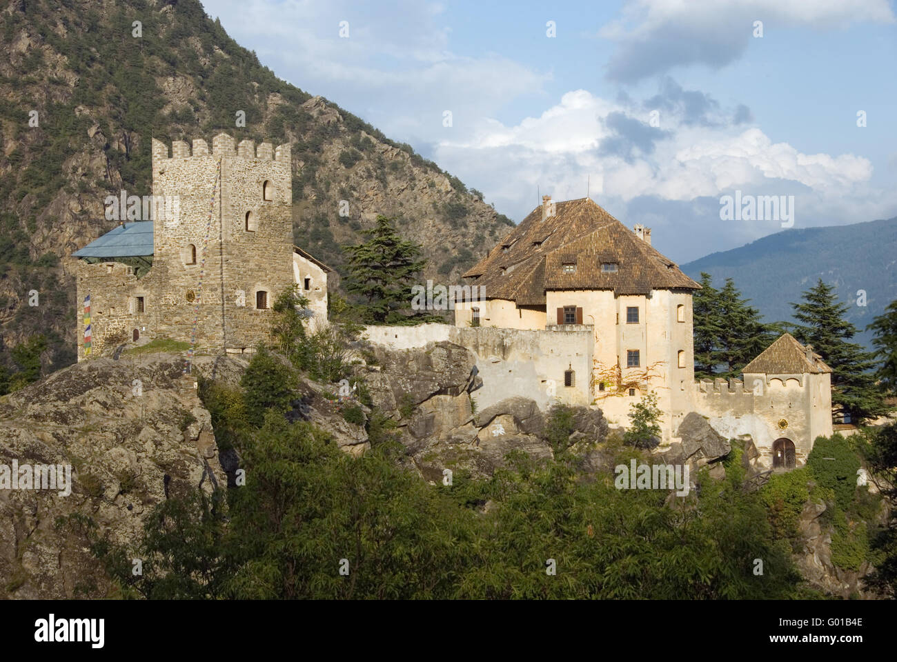 Juval castle hi-res stock photography and images - Alamy