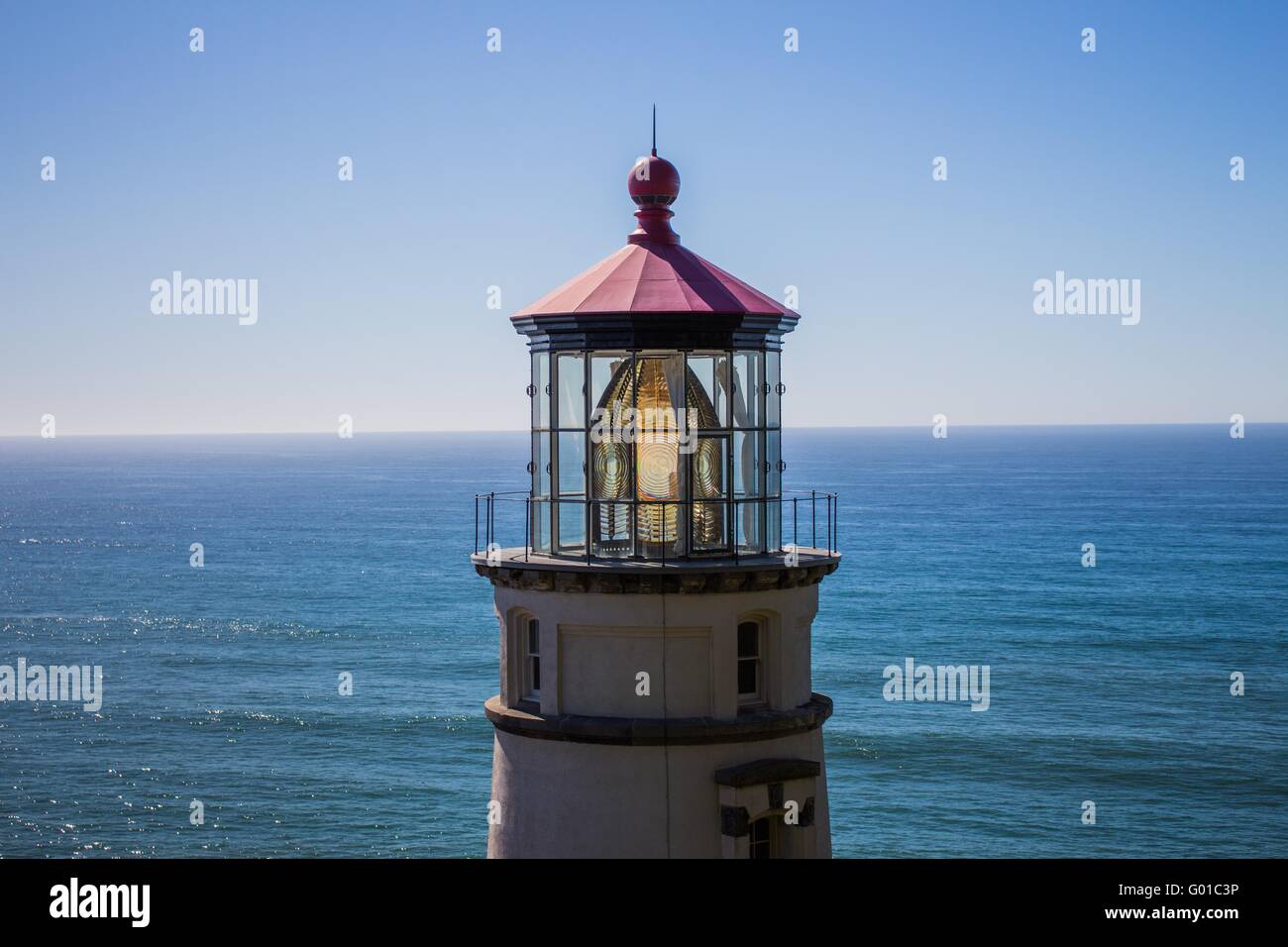 Oregon coast near heceta head lighthouse hi-res stock photography and ...