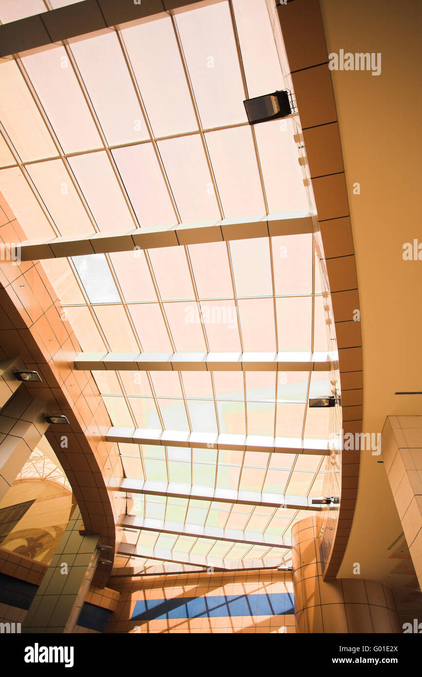 Office interior design yellow walls hi-res stock photography and images ...