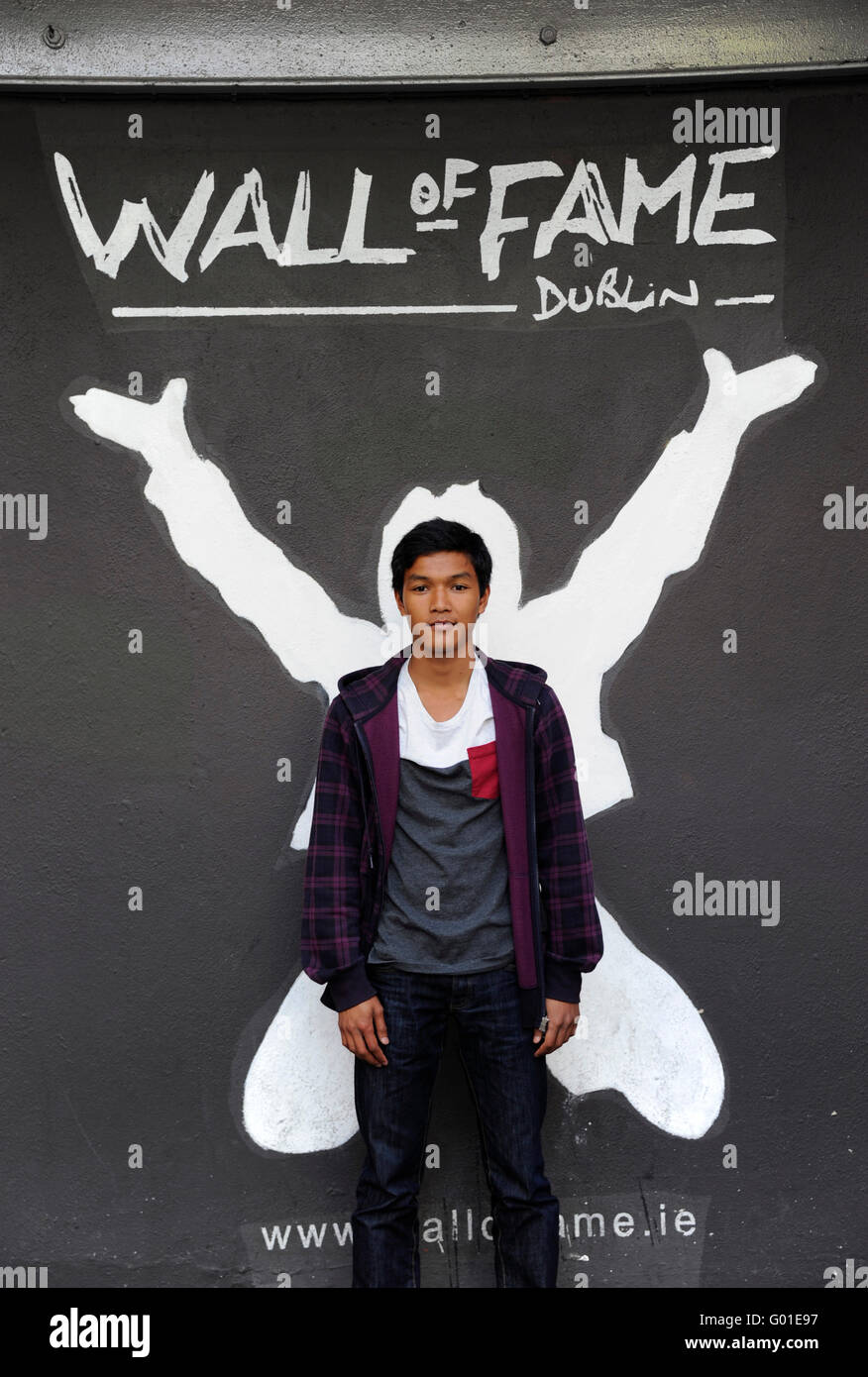 Boy at Wall of Fame, Rockarchives Gallery in Temple Bar, Dublin ...