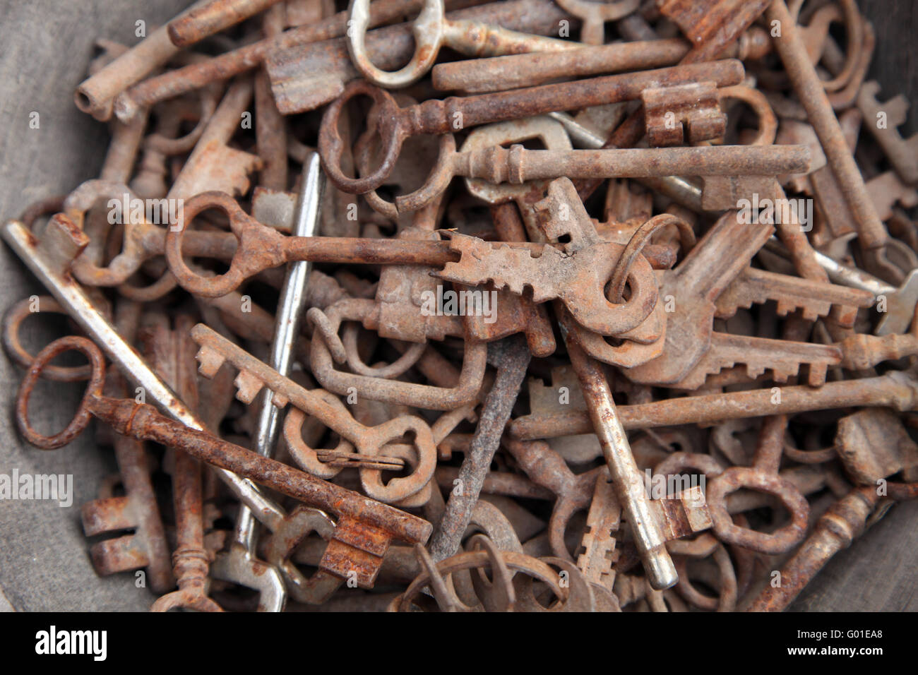 Group of skeleton keys hi-res stock photography and images - Alamy
