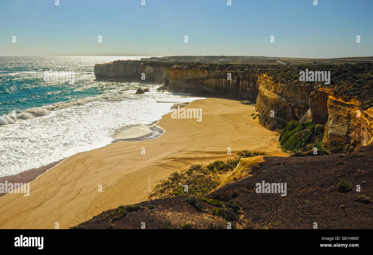 London bridge limestone rock hi-res stock photography and images - Alamy