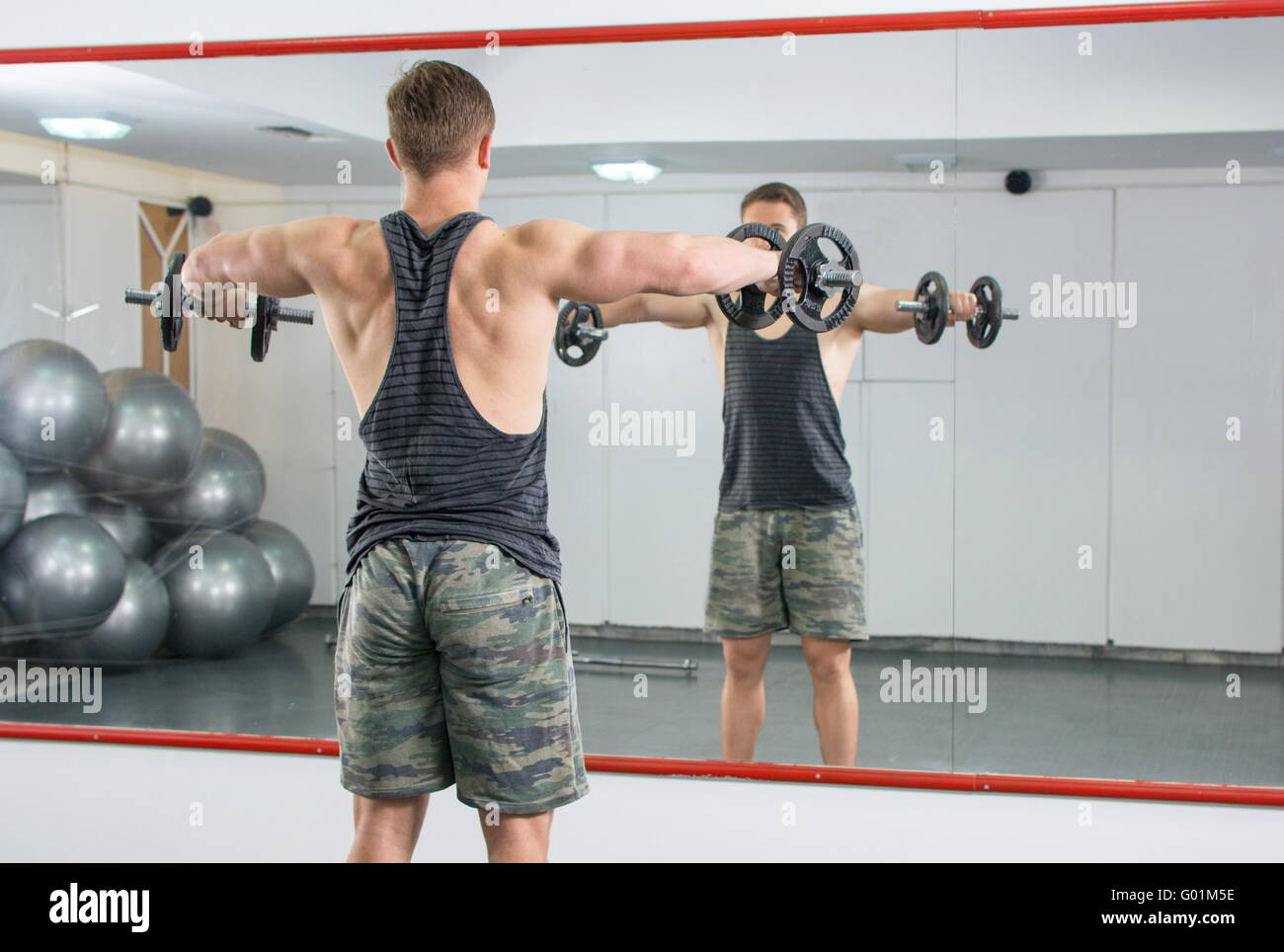 Shoulder lift hi-res stock photography and images - Alamy