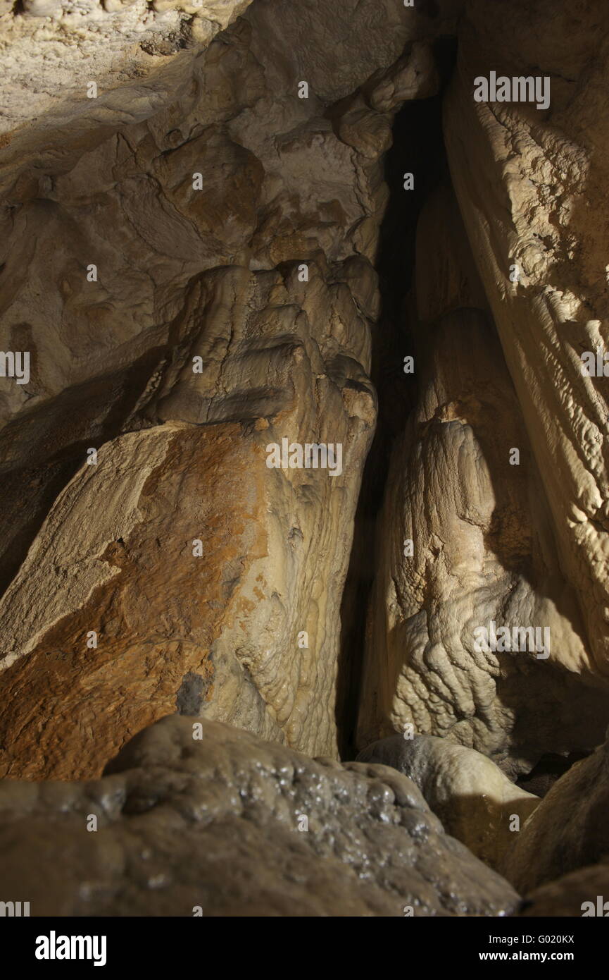 Cave dripstones hi-res stock photography and images - Alamy