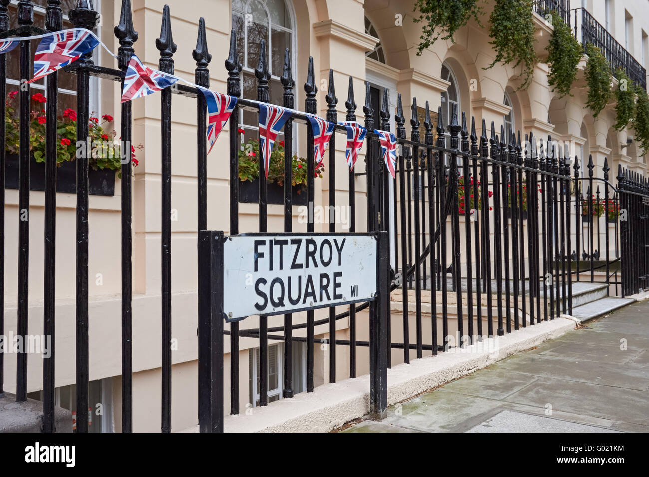 Fitzroy Square, London England United Kingdom UK Stock Photo - Alamy
