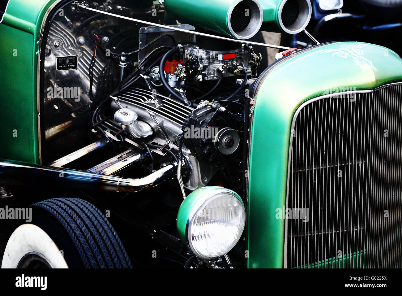 Green Hot Rod Motor Stock Photo - Alamy