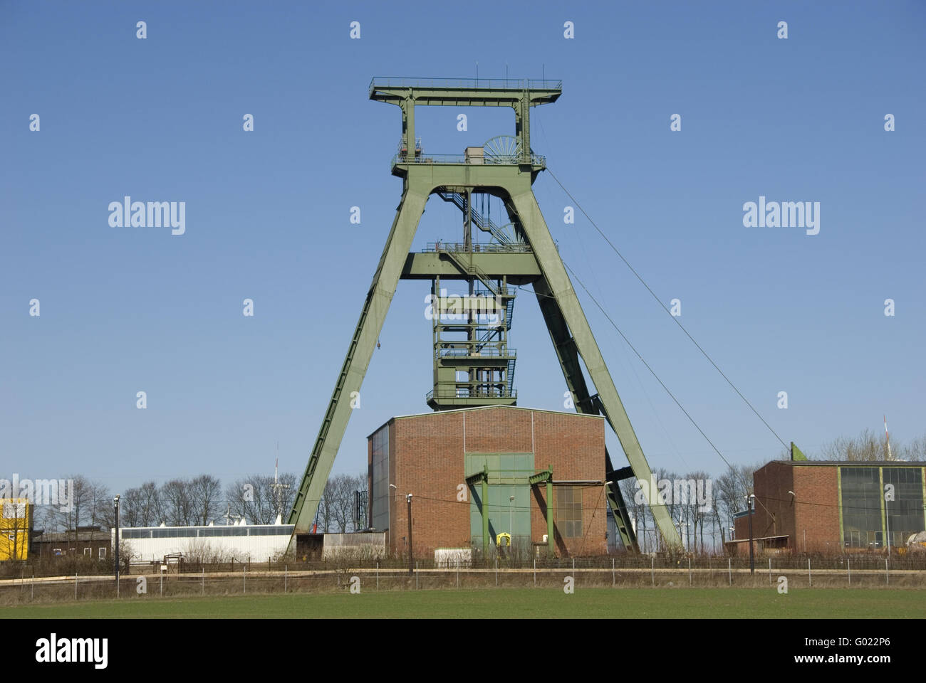 Shaft tower hi-res stock photography and images - Alamy