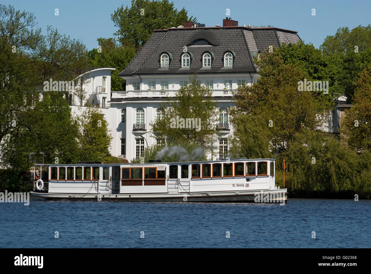 Alster lake steam ferry boat Stock Photo - Alamy