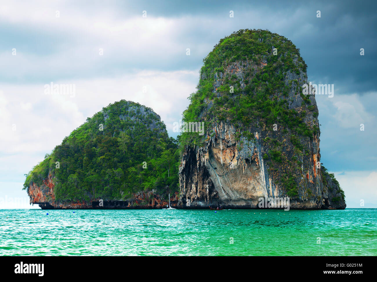 High cliffs on the tropical island Stock Photo - Alamy