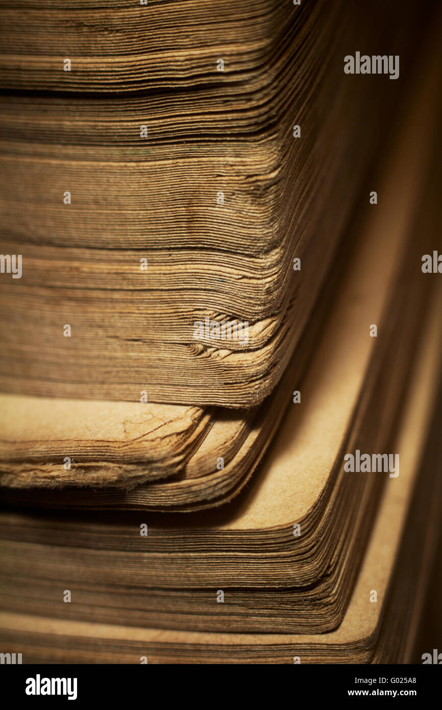 Closeup edges pages old vintage hi-res stock photography and images - Alamy
