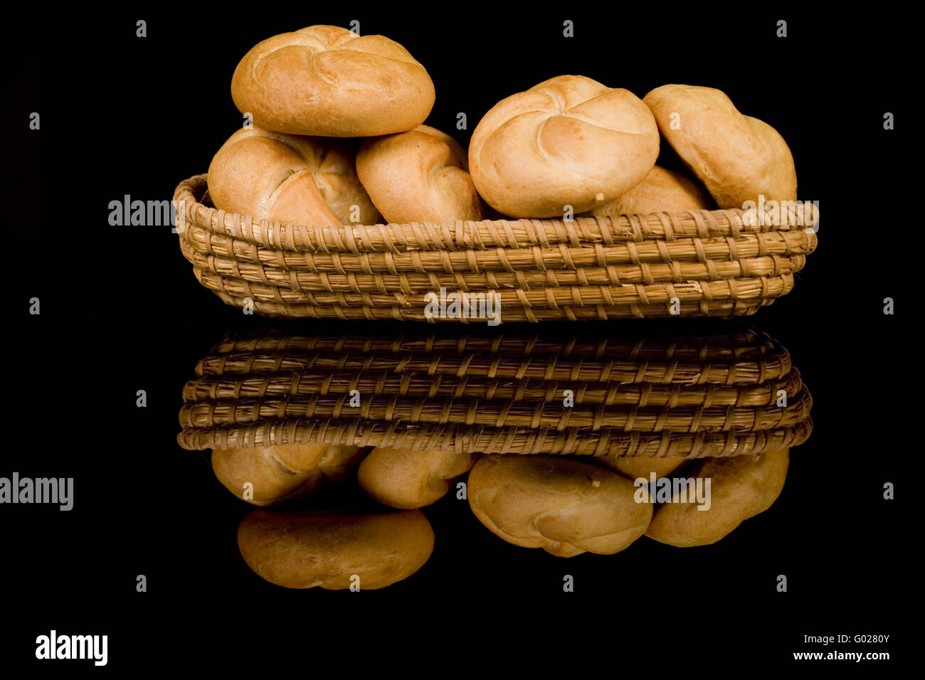 Bred bun hi-res stock photography and images - Alamy