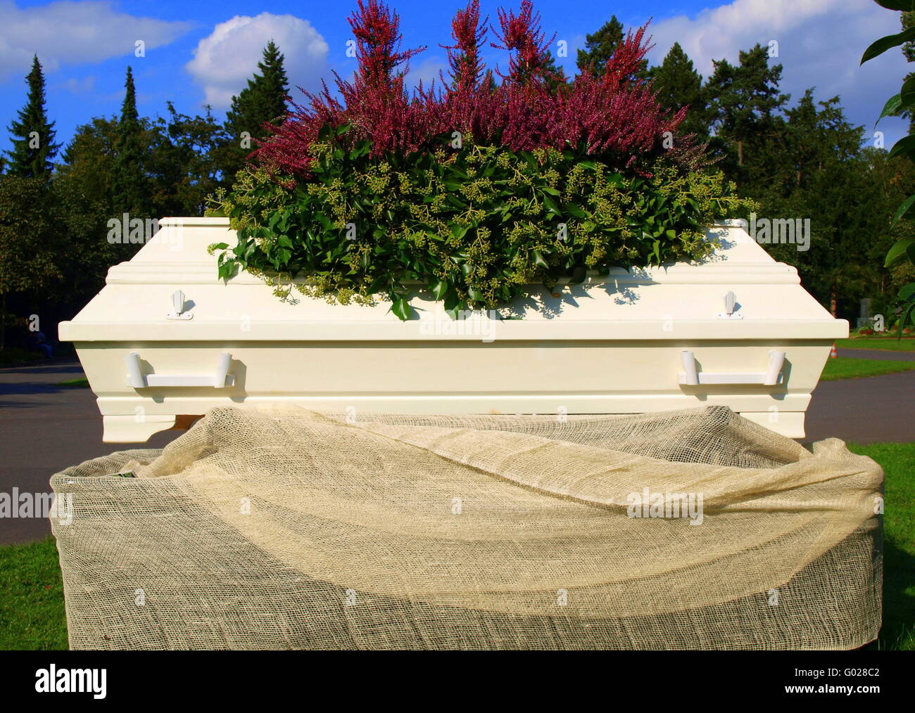 White coffin hi-res stock photography and images - Alamy