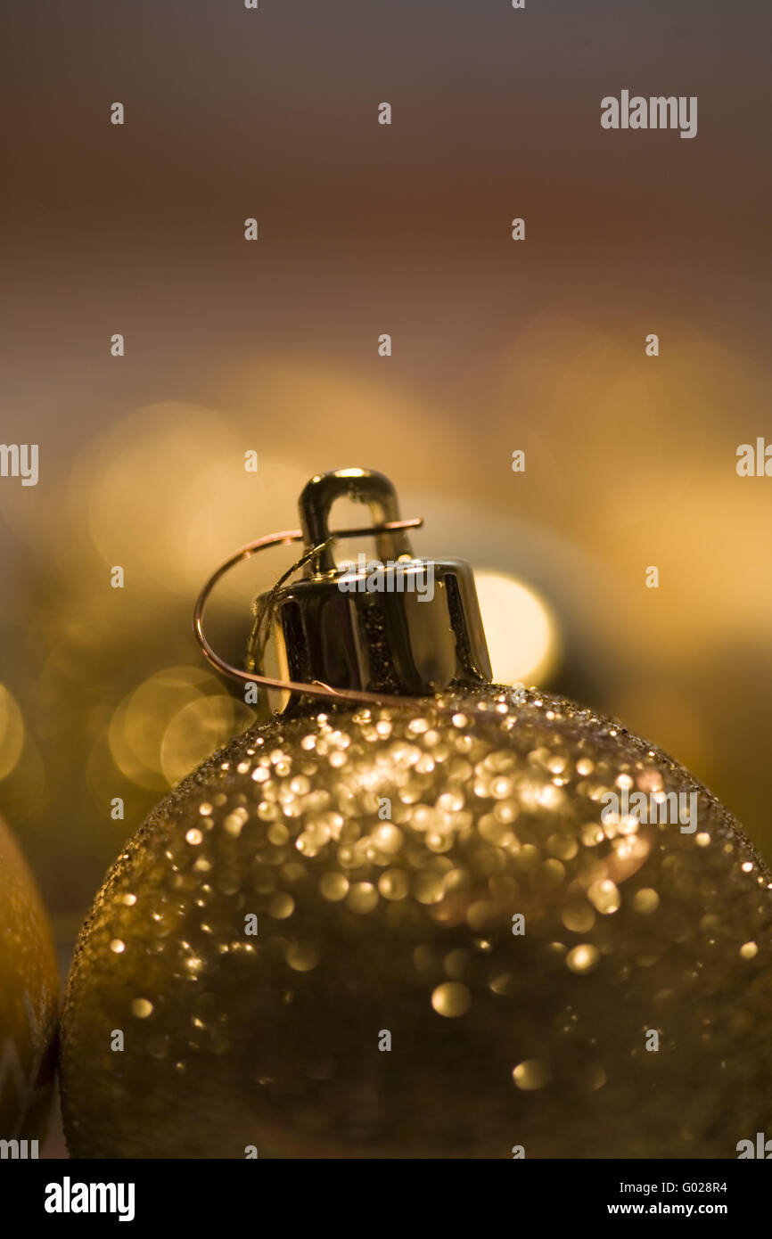 Goldener ball hi-res stock photography and images - Alamy